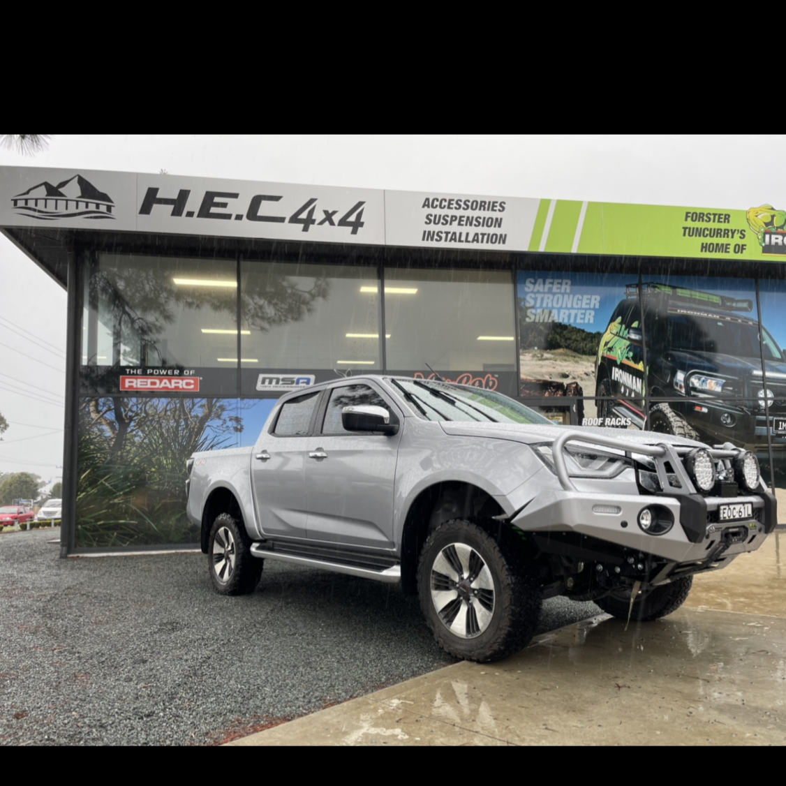 Deluxe Commercial Bull Bar to suit Isuzu D-Max 8/2019 onwards BBCD074 ...