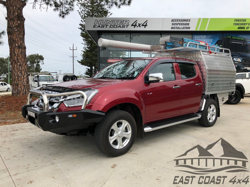 Proguard No Loop Bull Bar - Isuzu D-Max 2/2017 onwards (Will not fit N ...